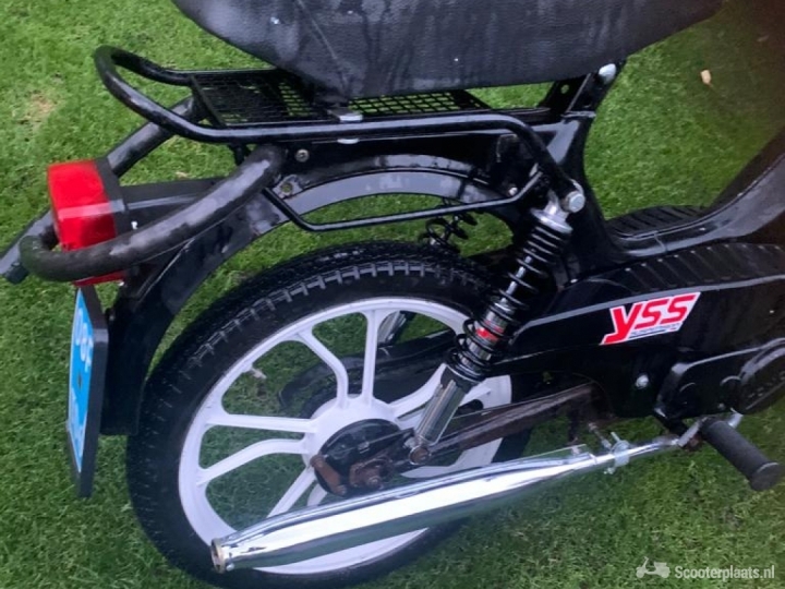 Tomos Standard zwart