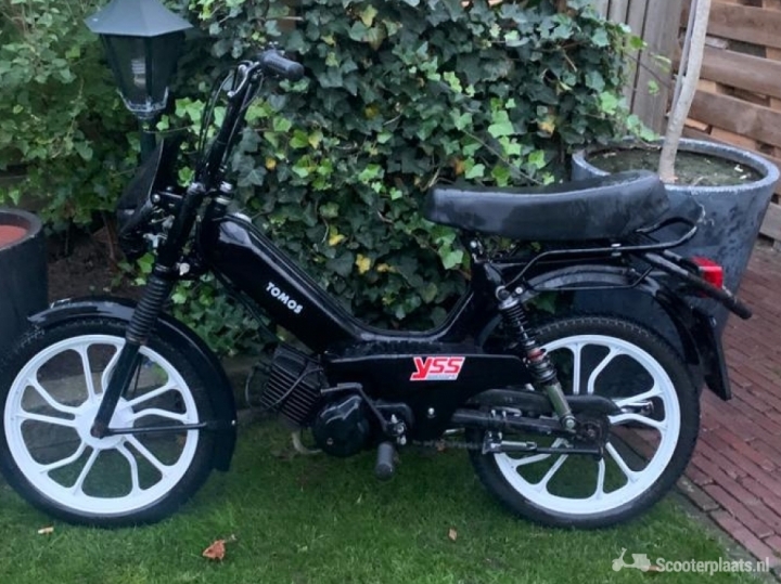 Tomos Standard zwart