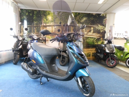 piaggio zip snor scooter