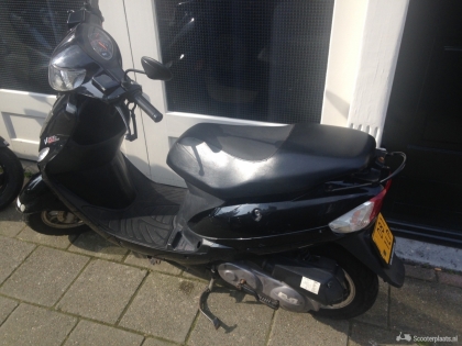 Peugeot V Clic zwart