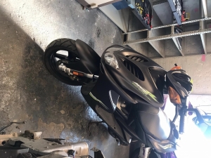 Yamaha Aerox zwart