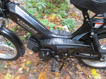 Tomos brommer zo goed als nieuw weinig gebruikt